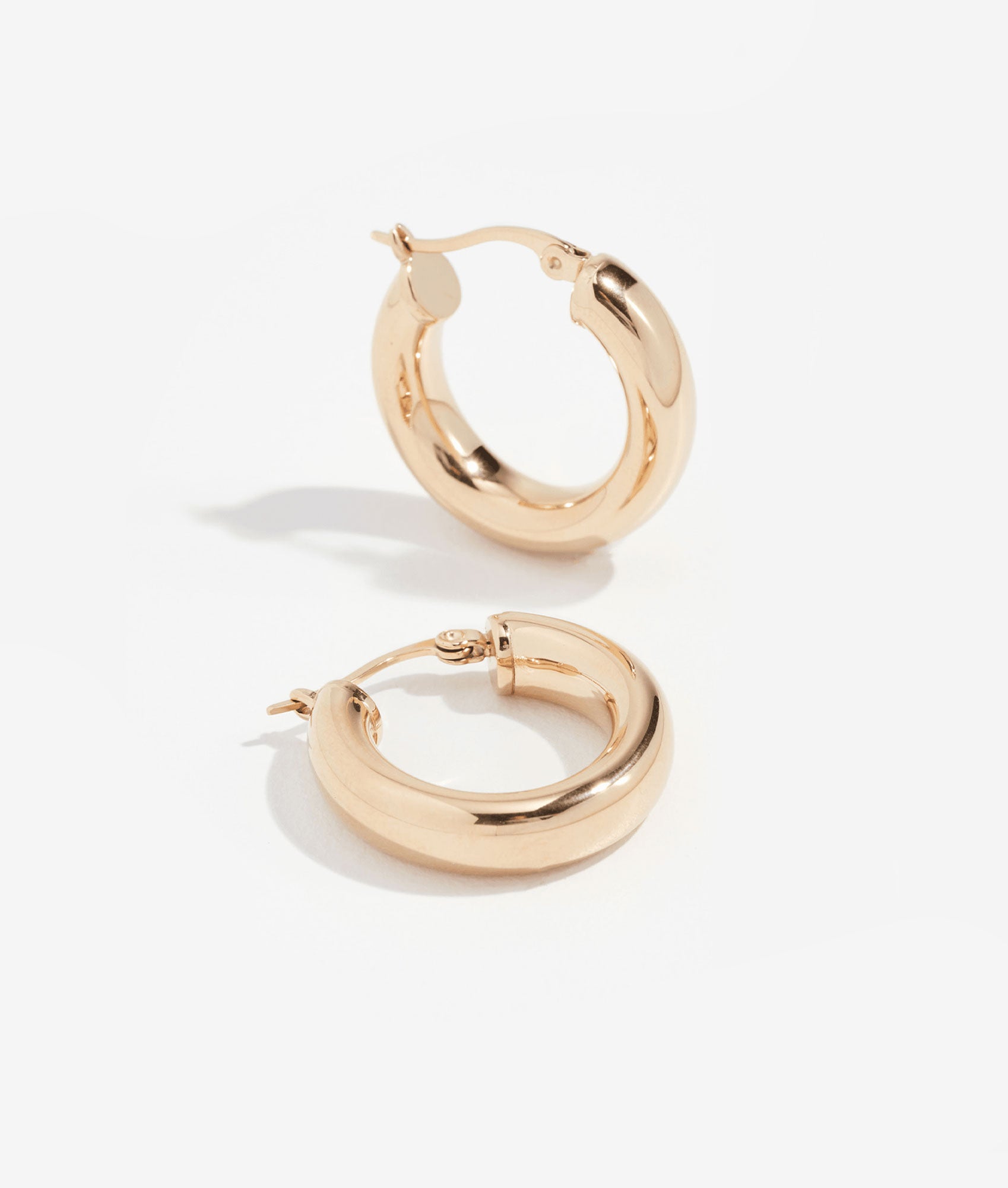 Dominique Hoop || 18K plated gold hoops || SHASHI - SHOP SHASHI